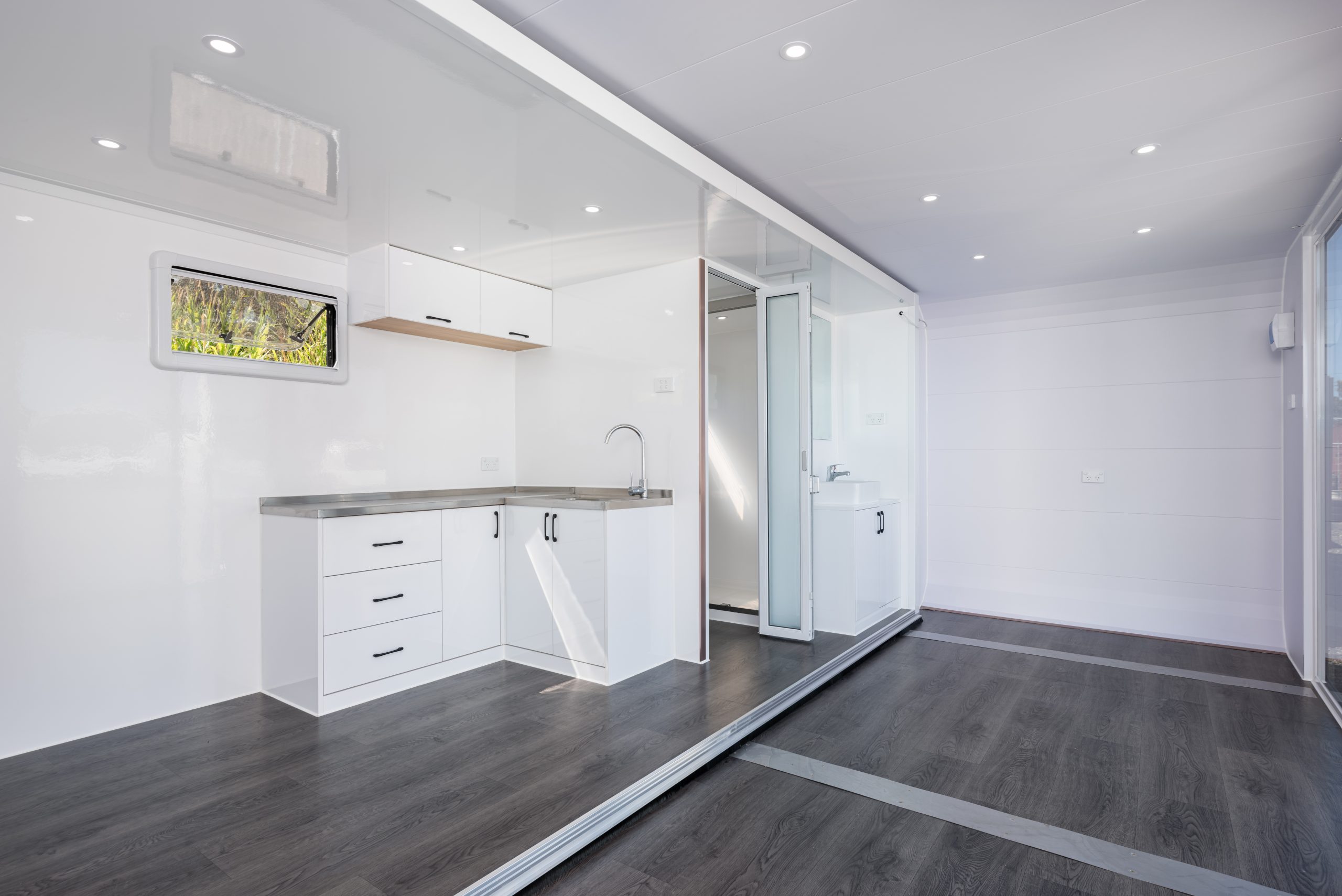 Gallery - Expandabox