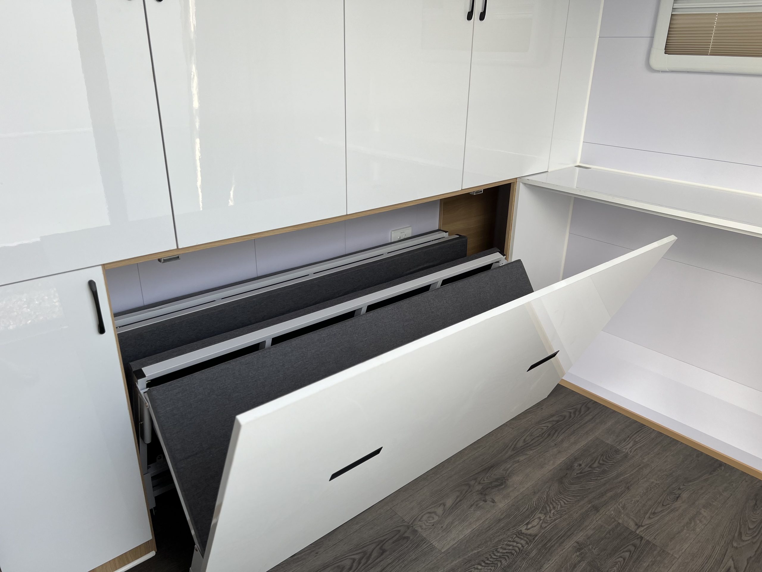 Gallery - Expandabox