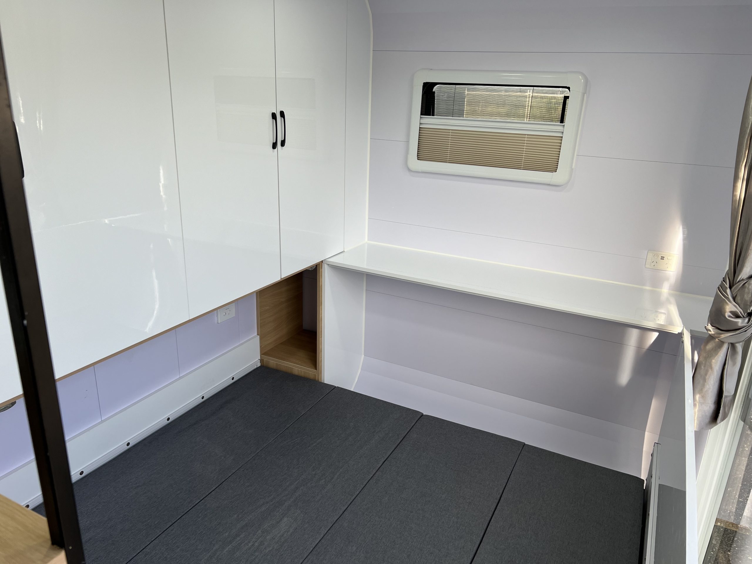 Gallery - Expandabox